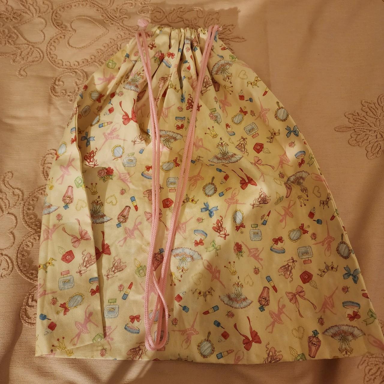 Handmade girly balletcore bag I don't know who made... - Depop