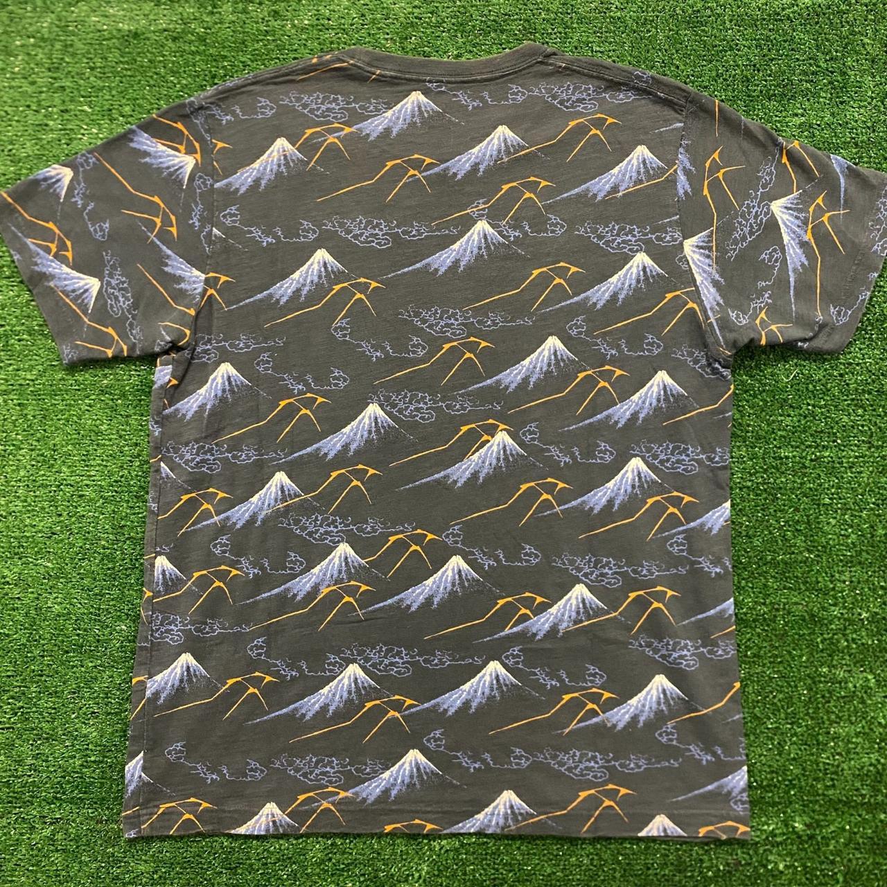 Uniqlo Hokusai Blue Vintage Japanese Art... | Depop