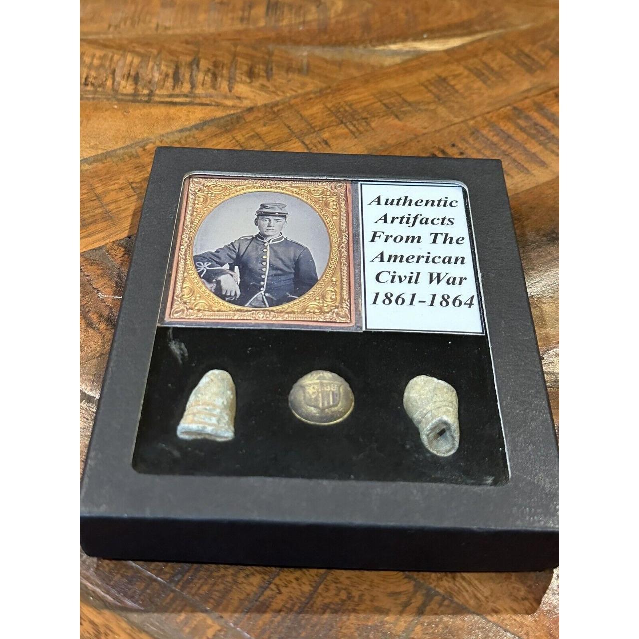 American Civil War Relics Bullets Button Display... - Depop
