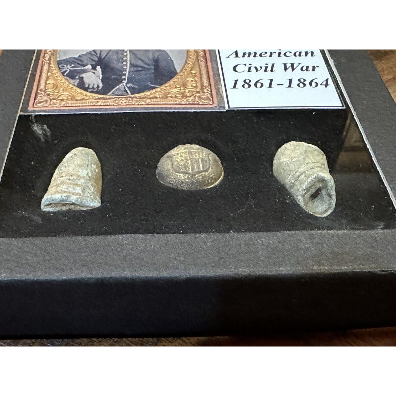 American Civil War Relics Bullets Button Display... - Depop