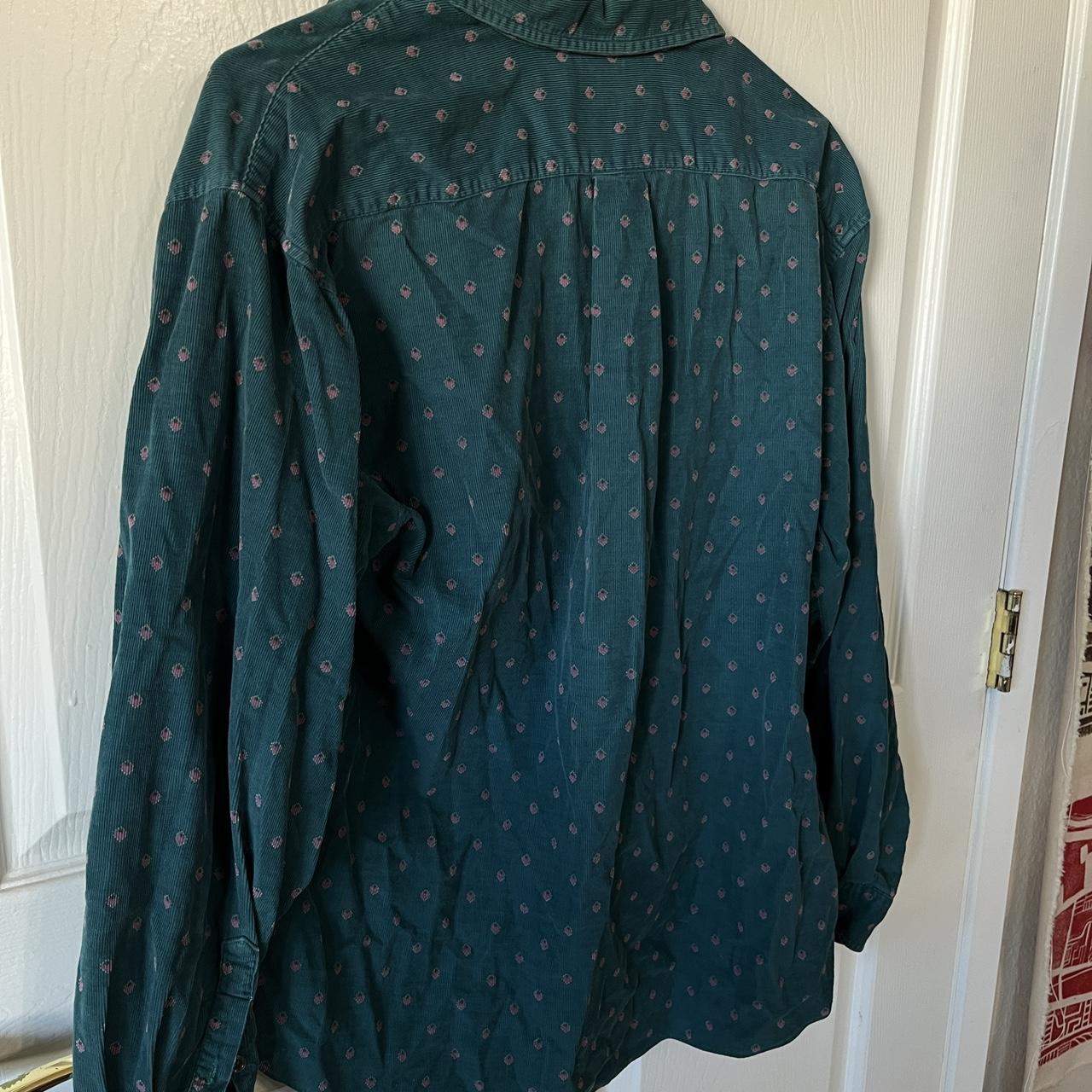 Vintage Gap button up in courdoroy like material.... - Depop