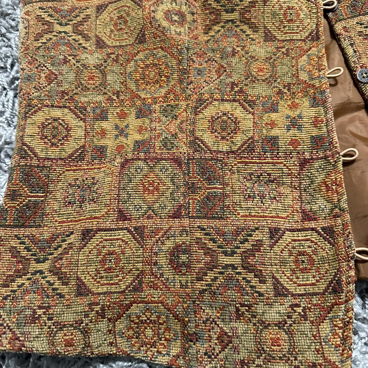 2000s White Stag Boho Cottage Core Tapestry Vest... - Depop