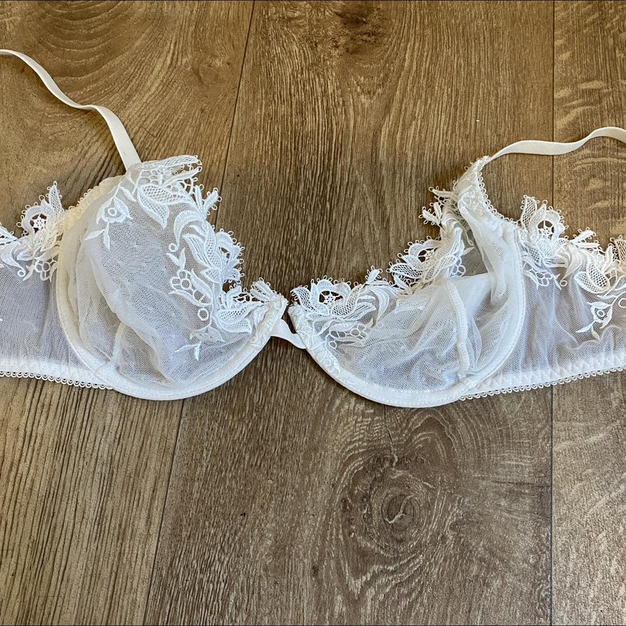 Kat the label White lace bra Size large Best fit... - Depop