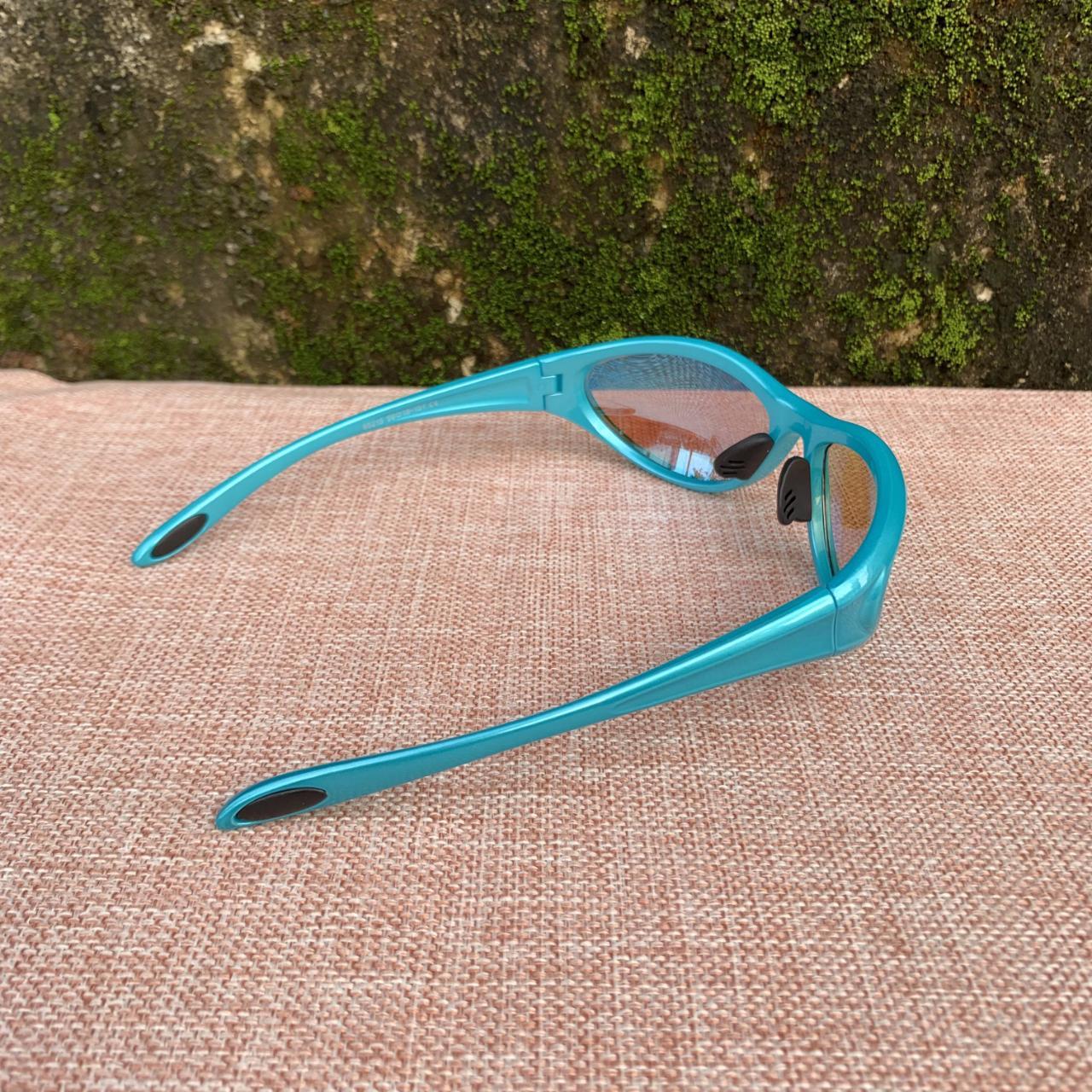 🕶🌈New York Fashion Week Futuristic Techpunk Style... - Depop