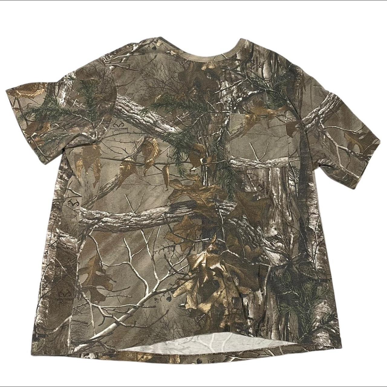 REALTREE CAMO SHIRT Size: XL (FITS LIKE... - Depop