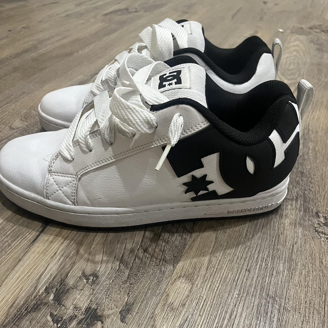 White DC Shoes . . . #grunge #skater #affliction... - Depop