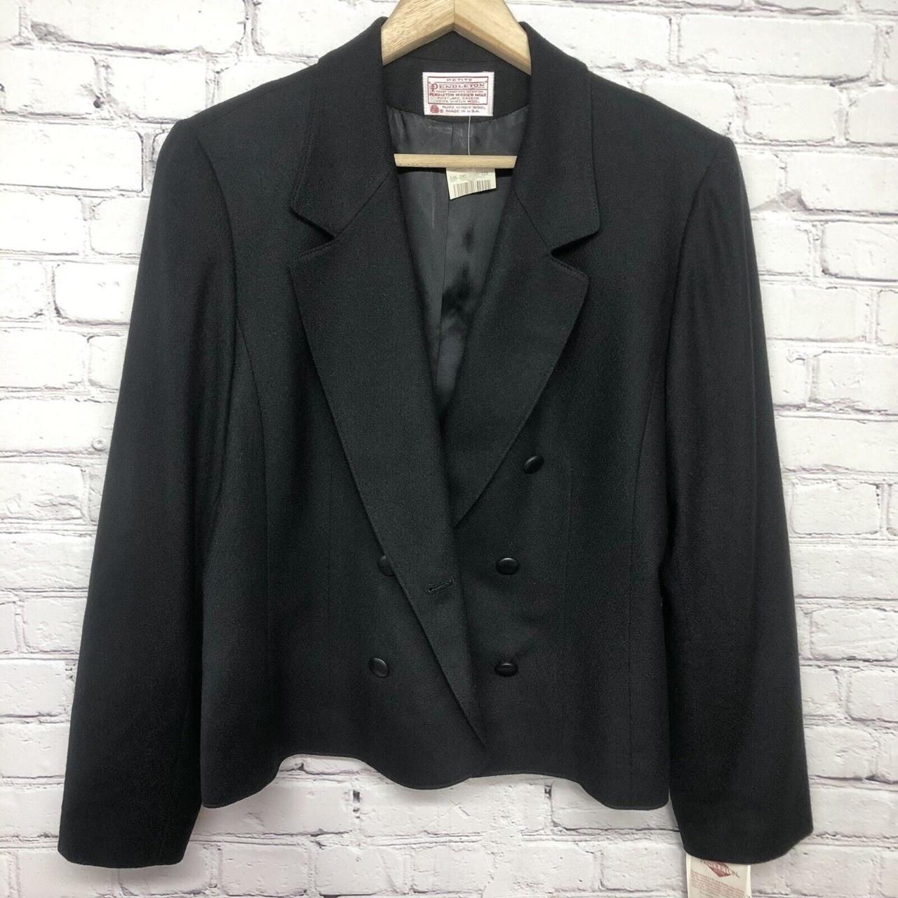 This elegant and stylish Pendleton blazer jacket is... - Depop