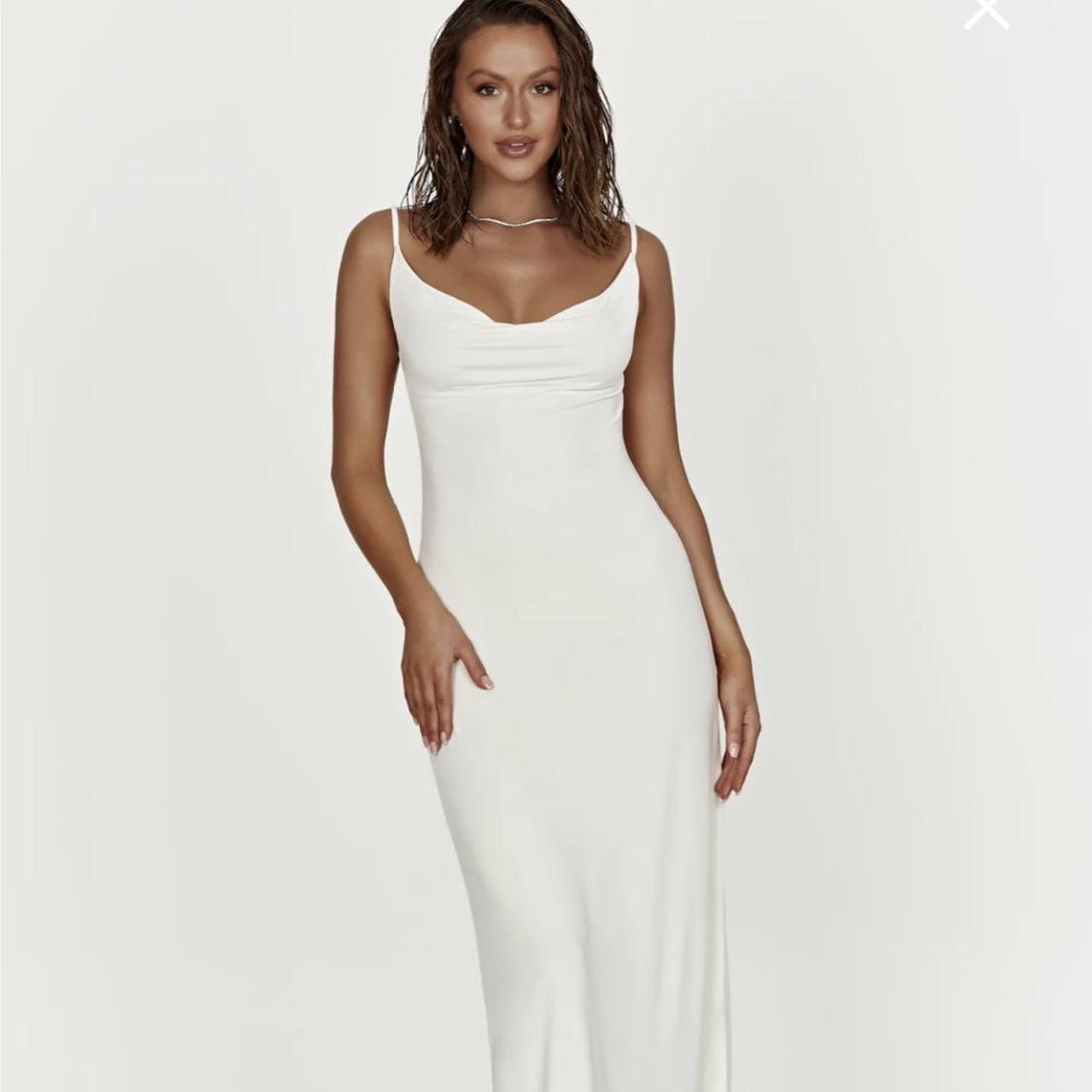 Meshki darcy white dress worn only once for my prom... - Depop