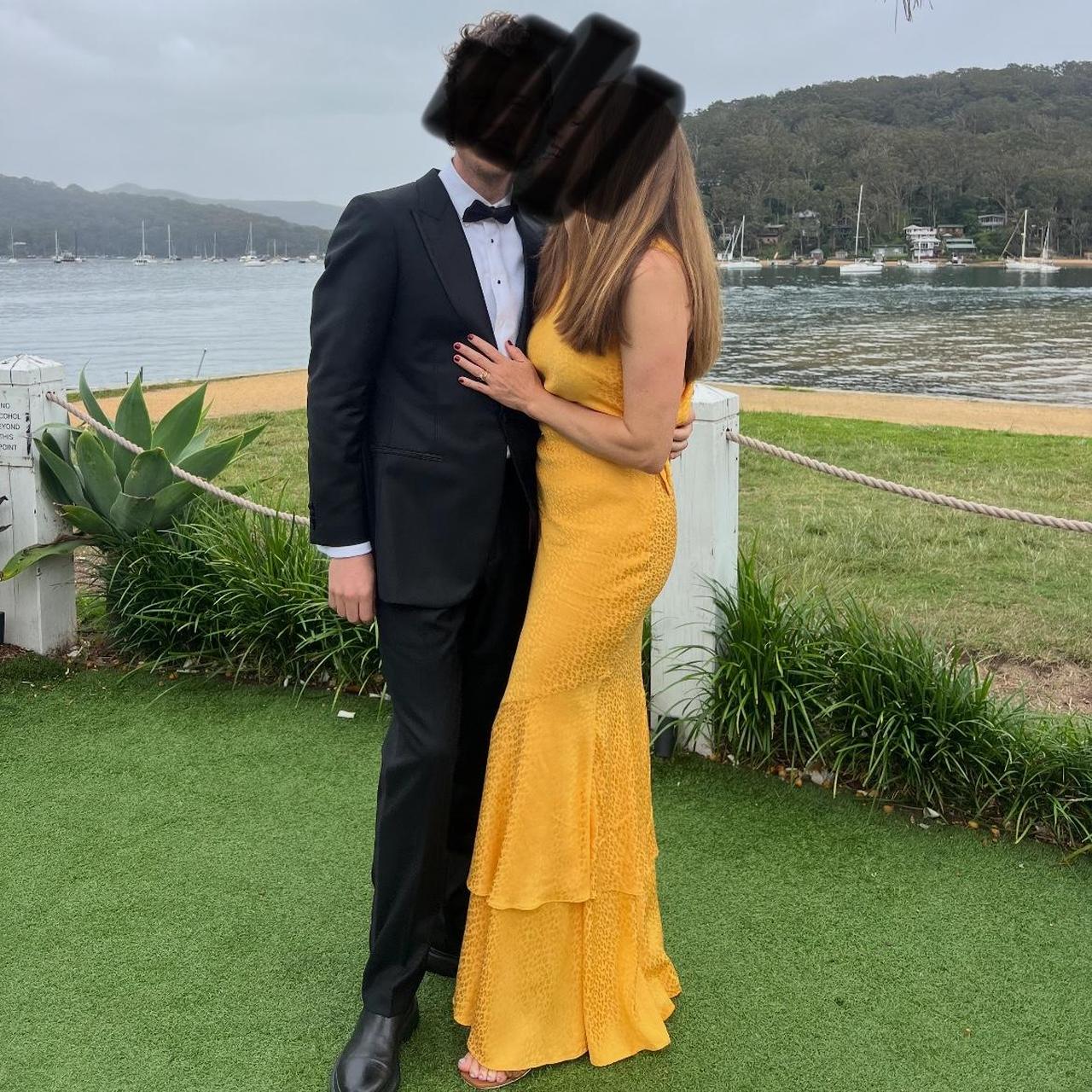 new rebecca vallance isobella maxi dress gown. Worn... - Depop