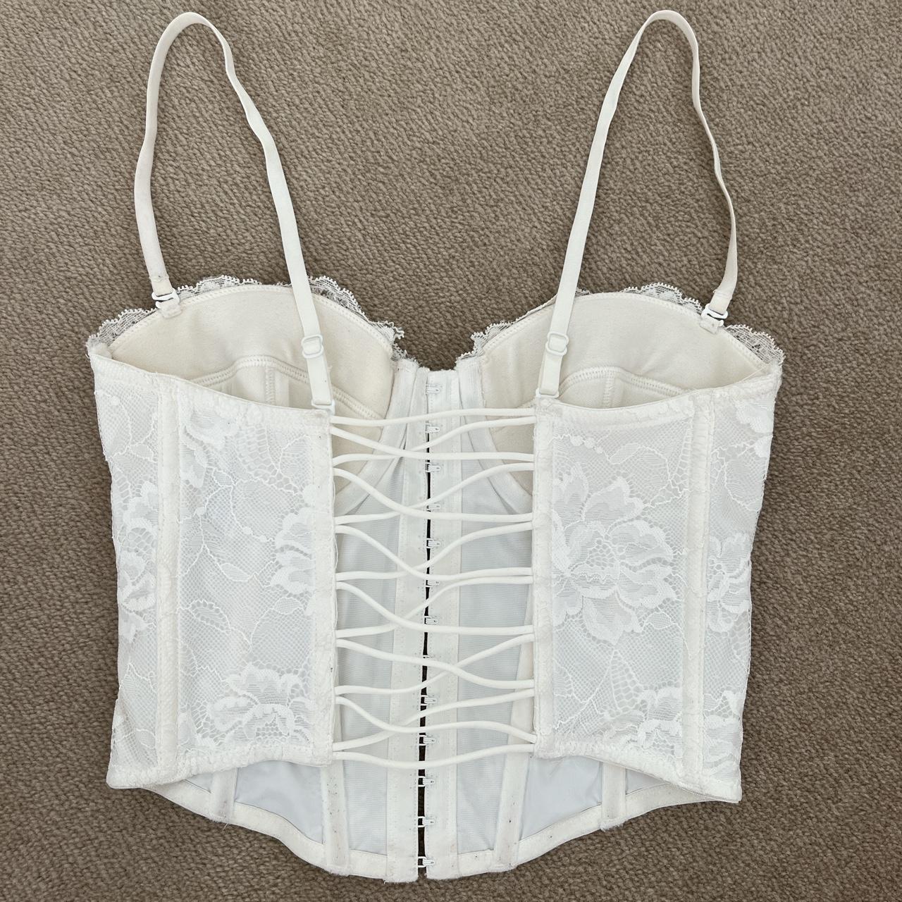 Glassons lace corset in white with adjustable... - Depop