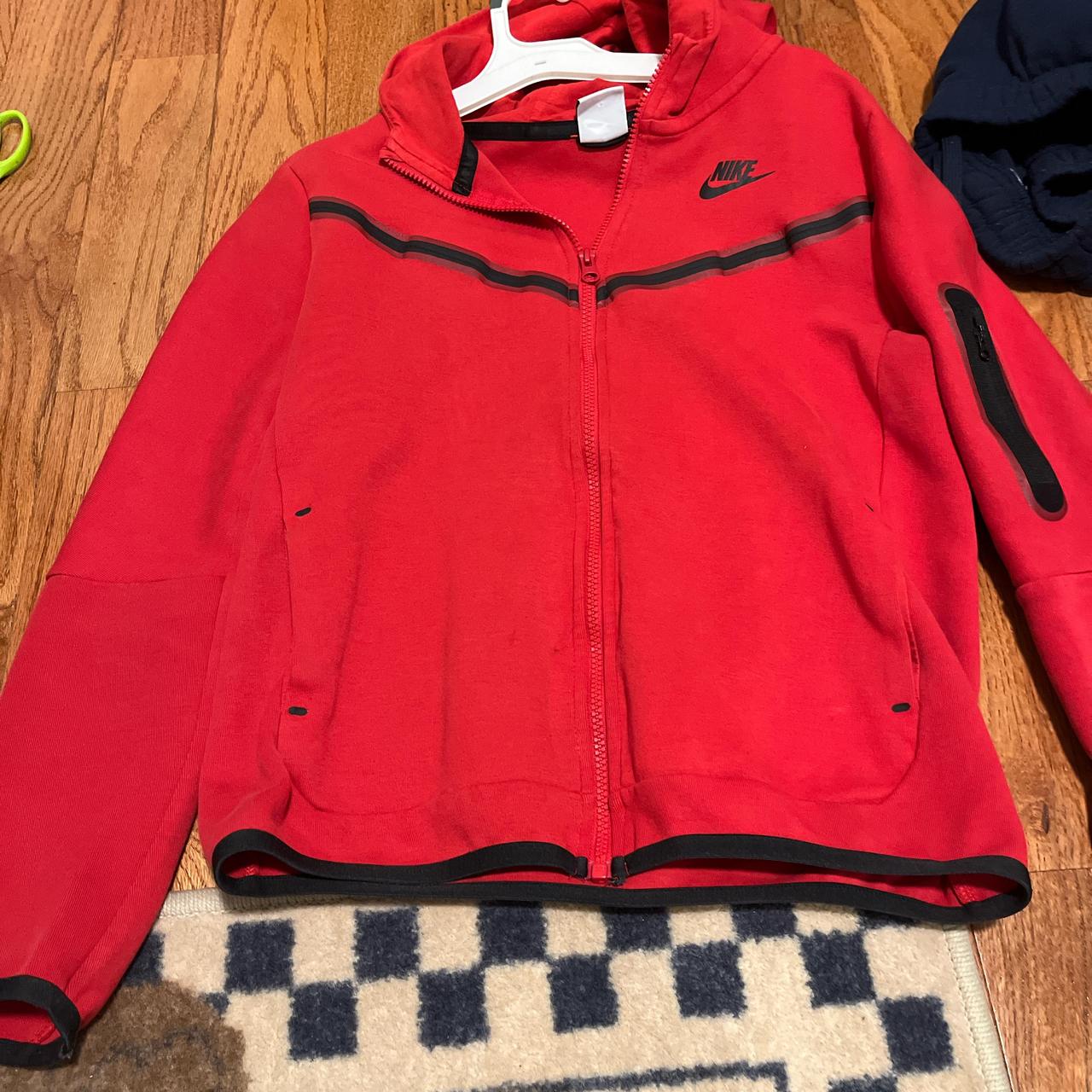 Brand new nike tech kids XL first as. small in adults - Depop
