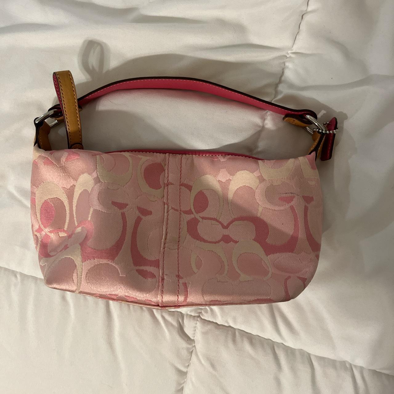 coach mini purse - Depop