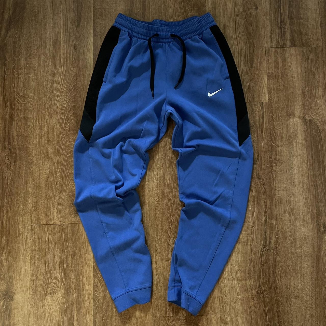 2010’s Vented Nike Joggers Waist to Leg: 39 //... - Depop
