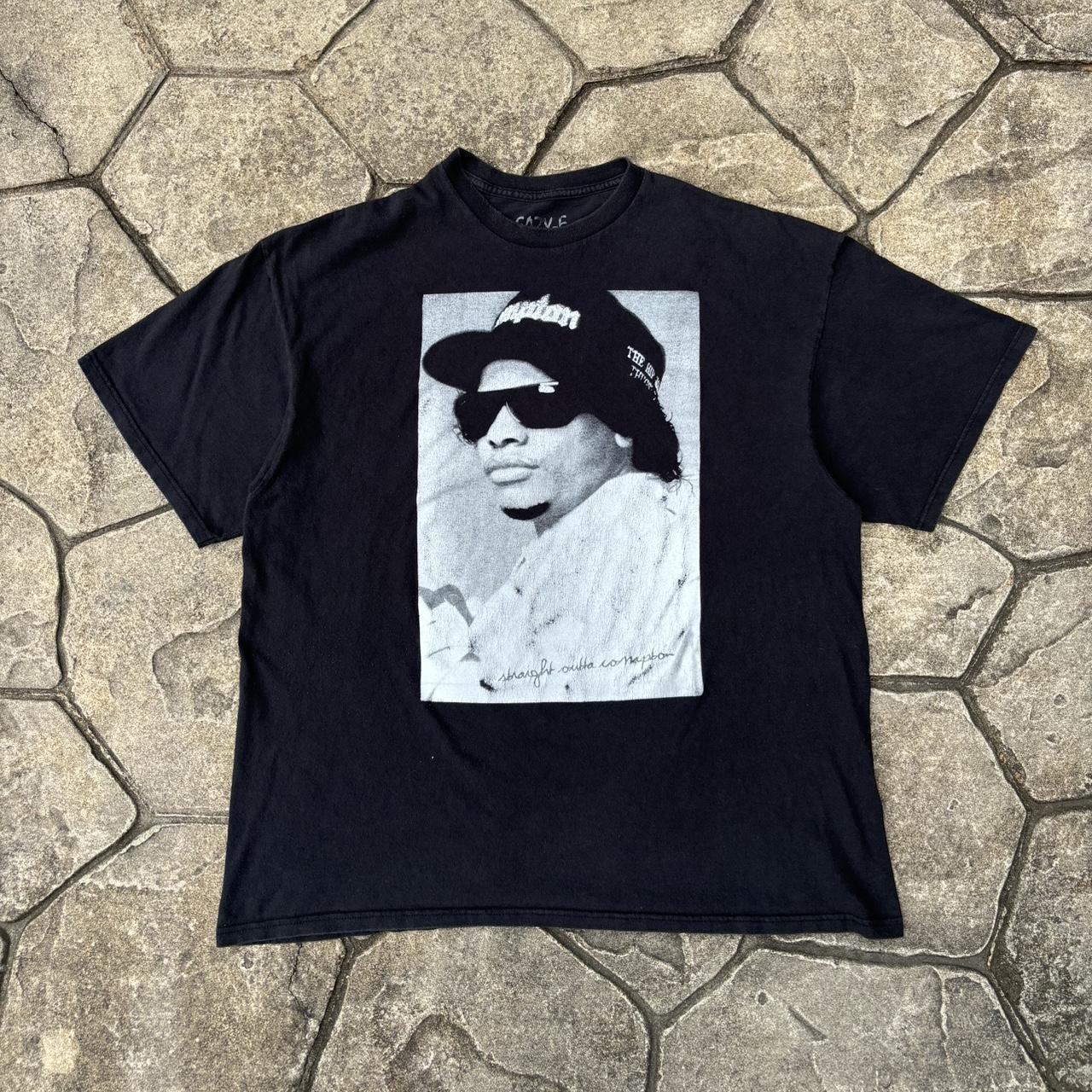 Y2K Eazy-E Portrait Rap Tshirt L: 29 // Pit to Pit:... - Depop