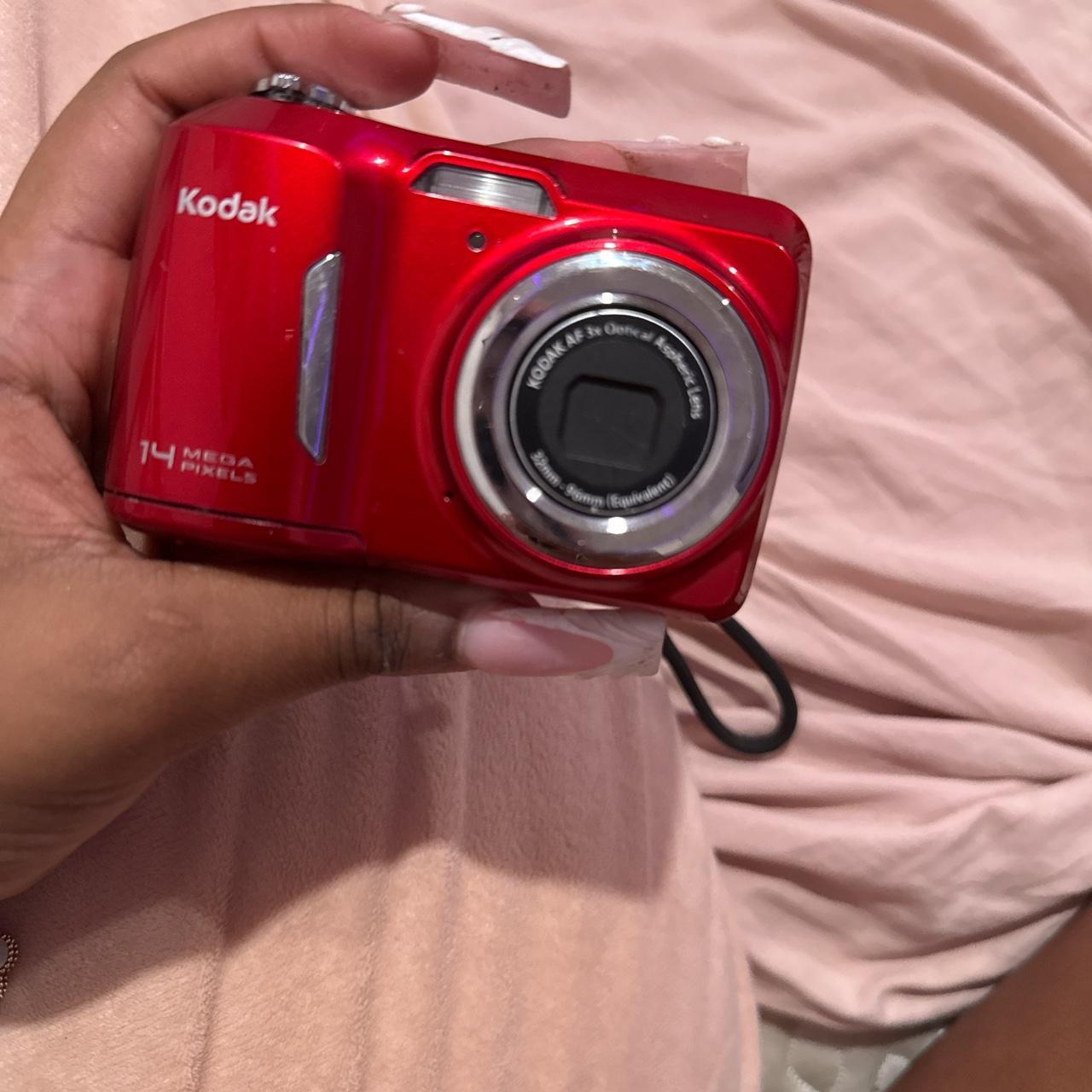 Kodak Easyshare C183 red digital camera with 14MP,... | Depop