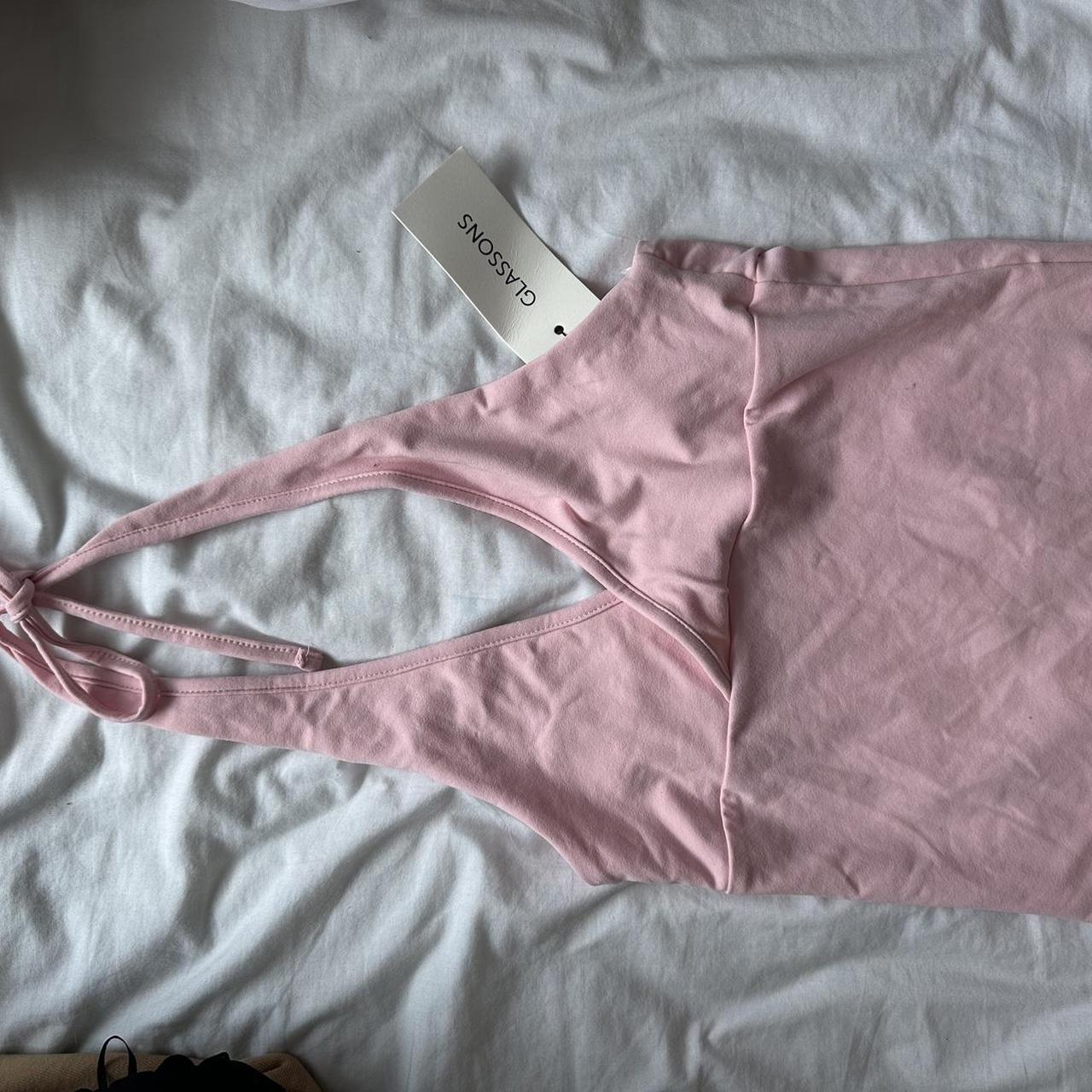 Glassons Halter Top Size XS - Never Worn - Depop