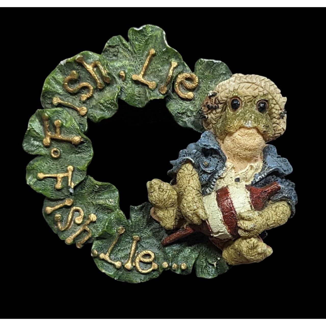 Vintage Fish Lie Fishing Frog Wreath Brooch This... | Depop