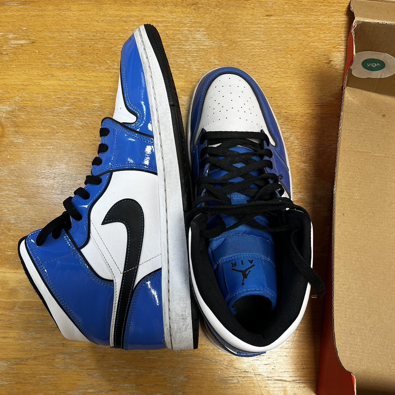 Jordan 1 Mids Signal Blue UK Size 11 Used but in... - Depop