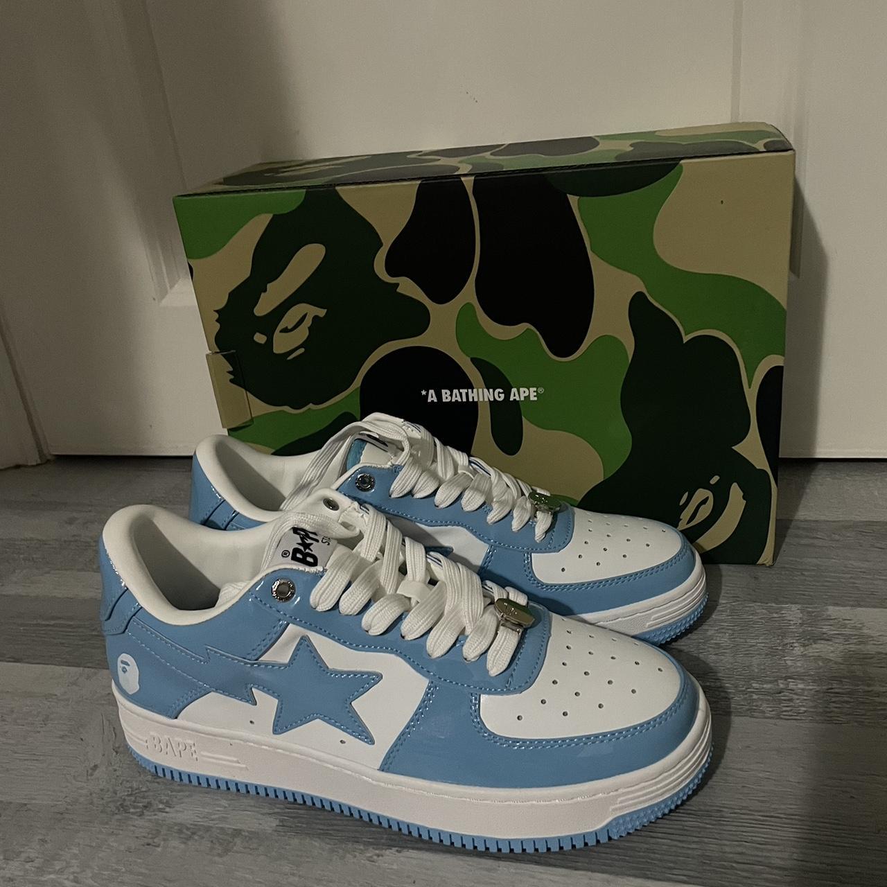 BAPE Men's White and Blue Trainers | Depop