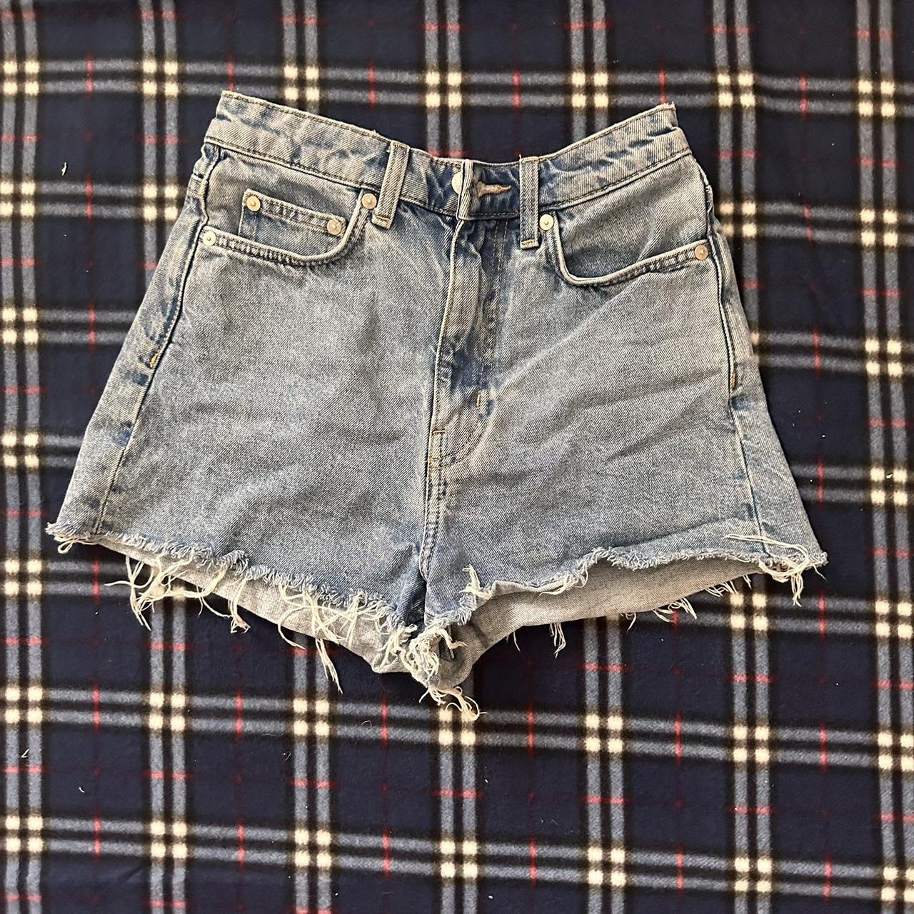 Mid Rise Jean Shorts - from Weekday Size 25/26 |... - Depop