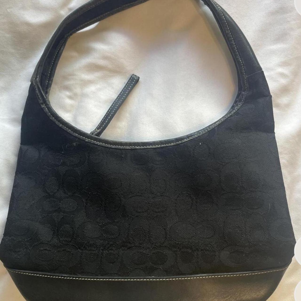 Vintage Y2k black Couch purse. Some signs of wear.... - Depop