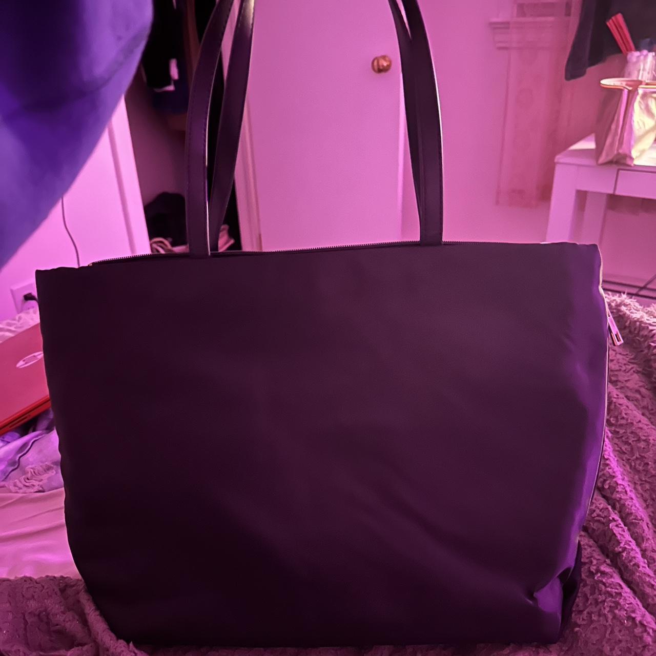 target nylon work tote only used a couple times for... - Depop