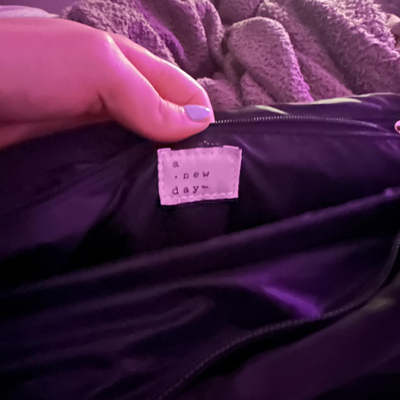 target nylon work tote only used a couple times for... - Depop