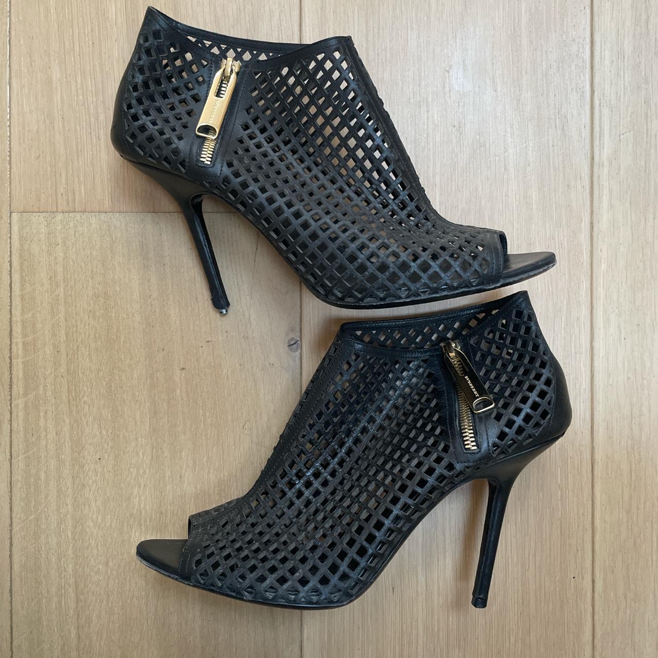 Burberry Peep Toe Leather Lattice Heels With Gold Depop