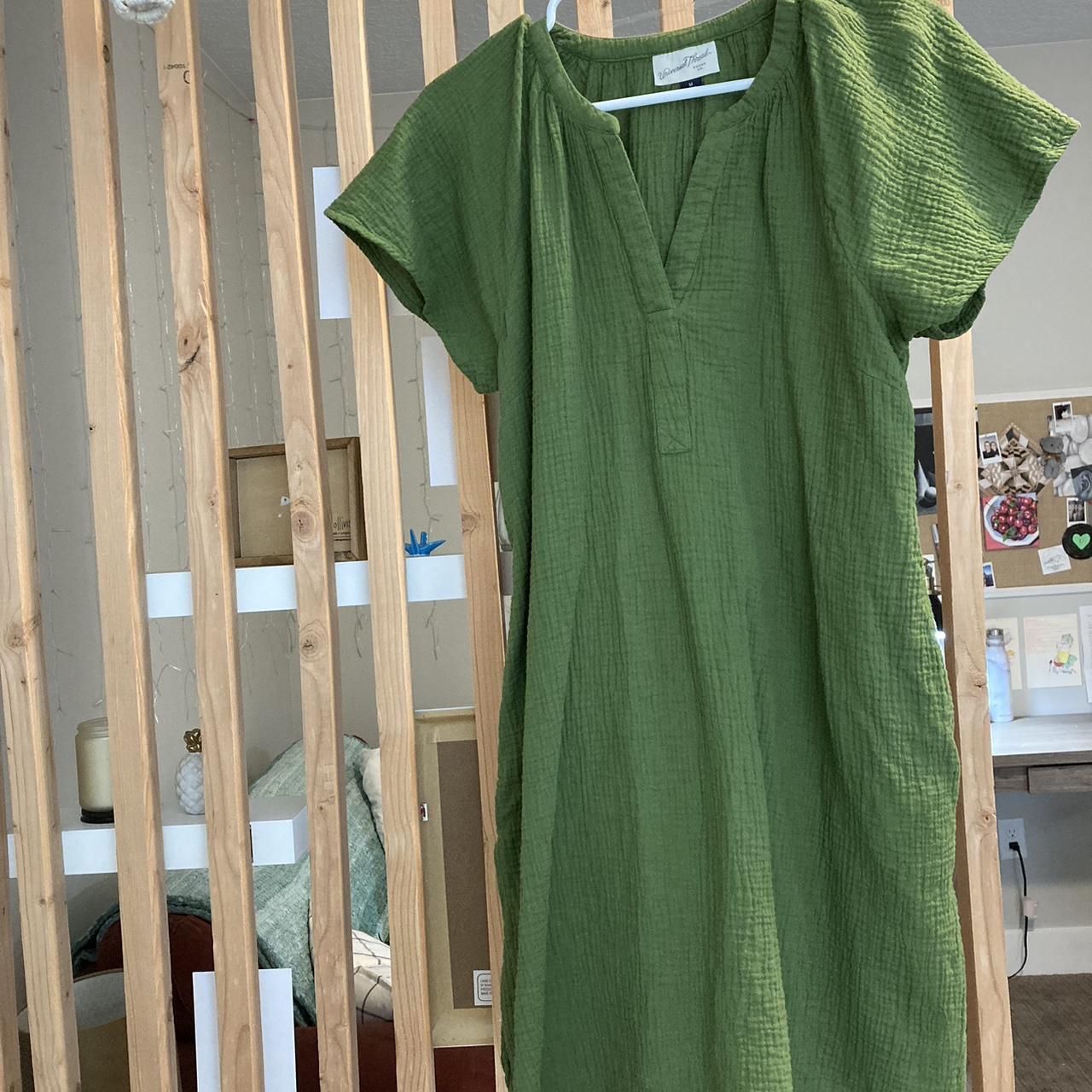 Universal Thread 100% cotton shift dress. Beautiful... - Depop