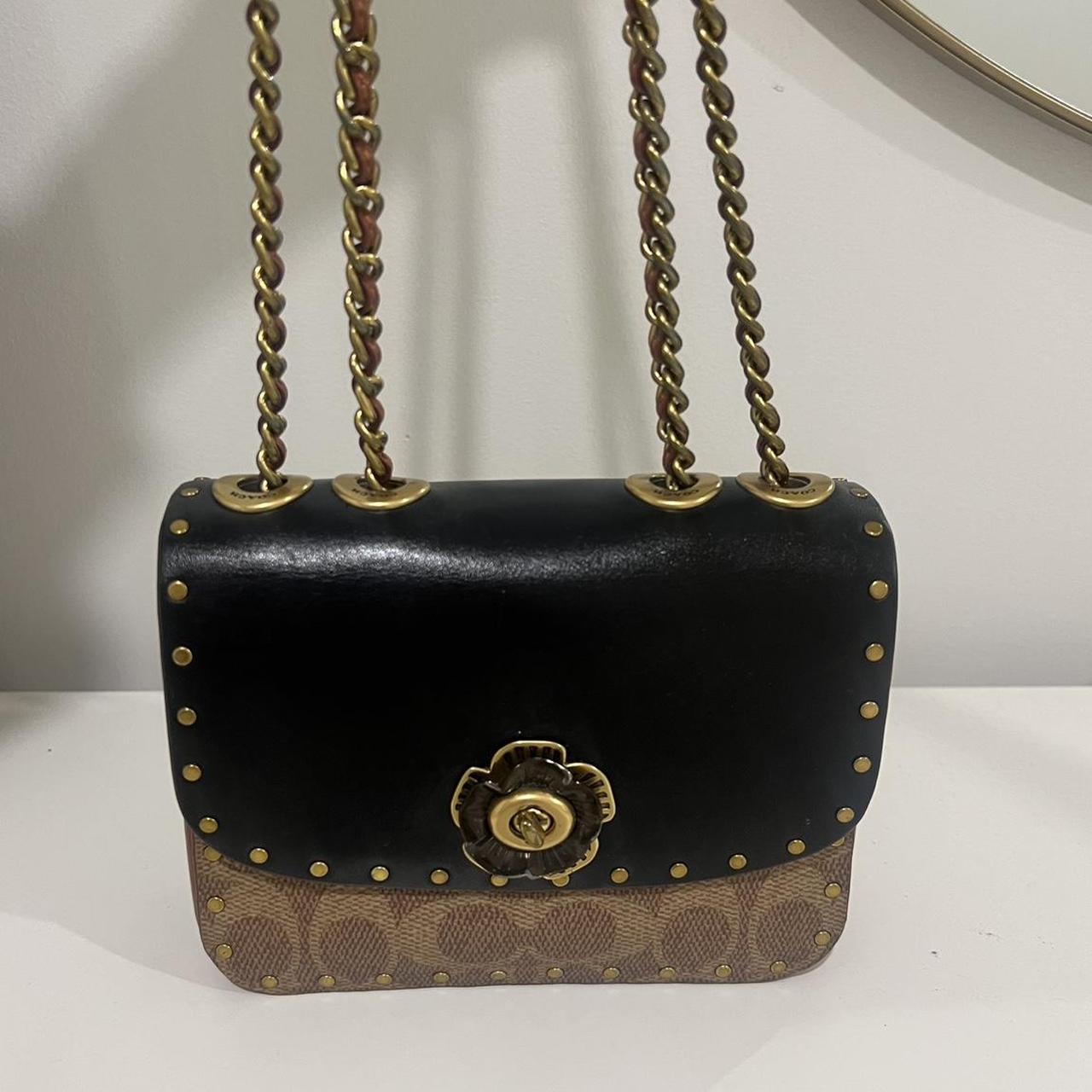 COACH Madison B4 Shoulder bag 16 in Signature... | Depop