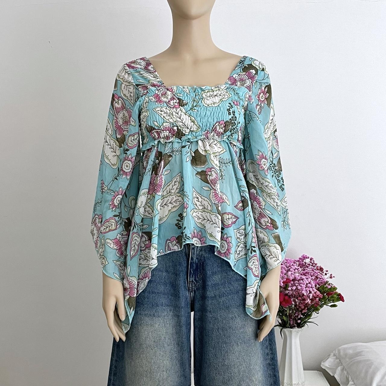 BLUE FLORAL FLOWY TOP Baby blue/light blue, pink,... | Depop