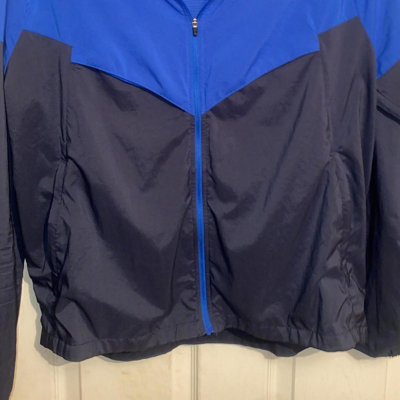 Nike uv Windrunner (navy blue) nice simple... - Depop