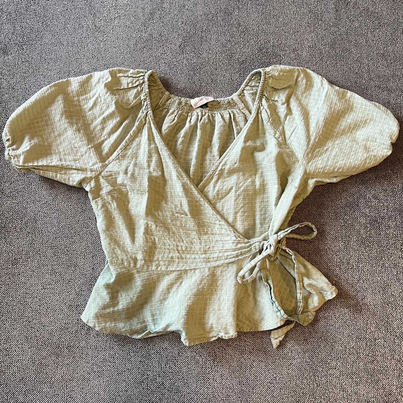 UNIVERSAL THREAD green puff sleeve wrap top Gingham... - Depop