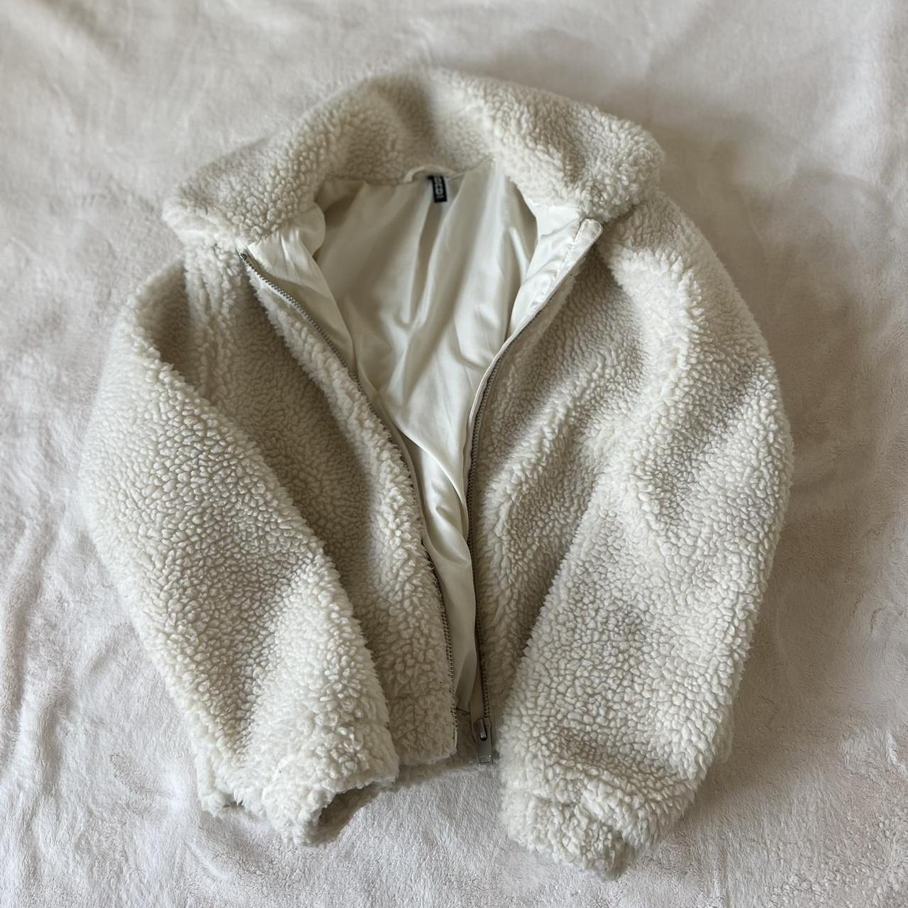 H&M Women's Cream and White Jacket | Depop