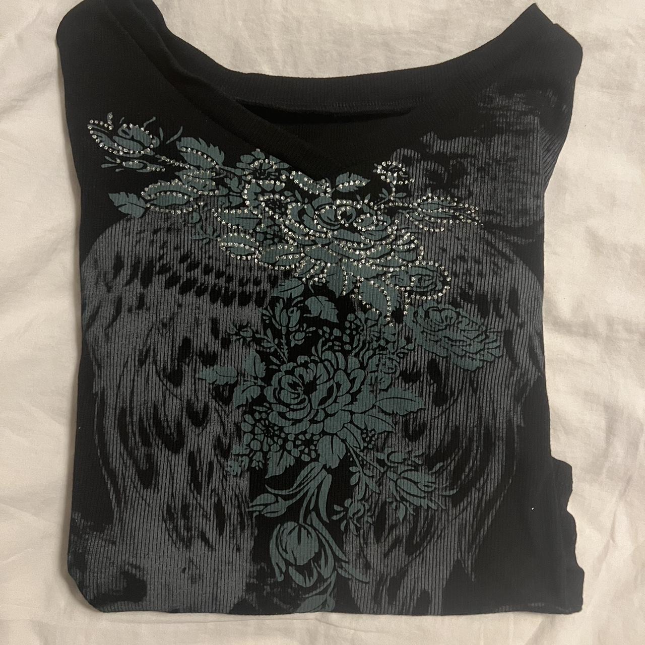 Long sleeved y2k rhinestone top Thrifted it and it... - Depop