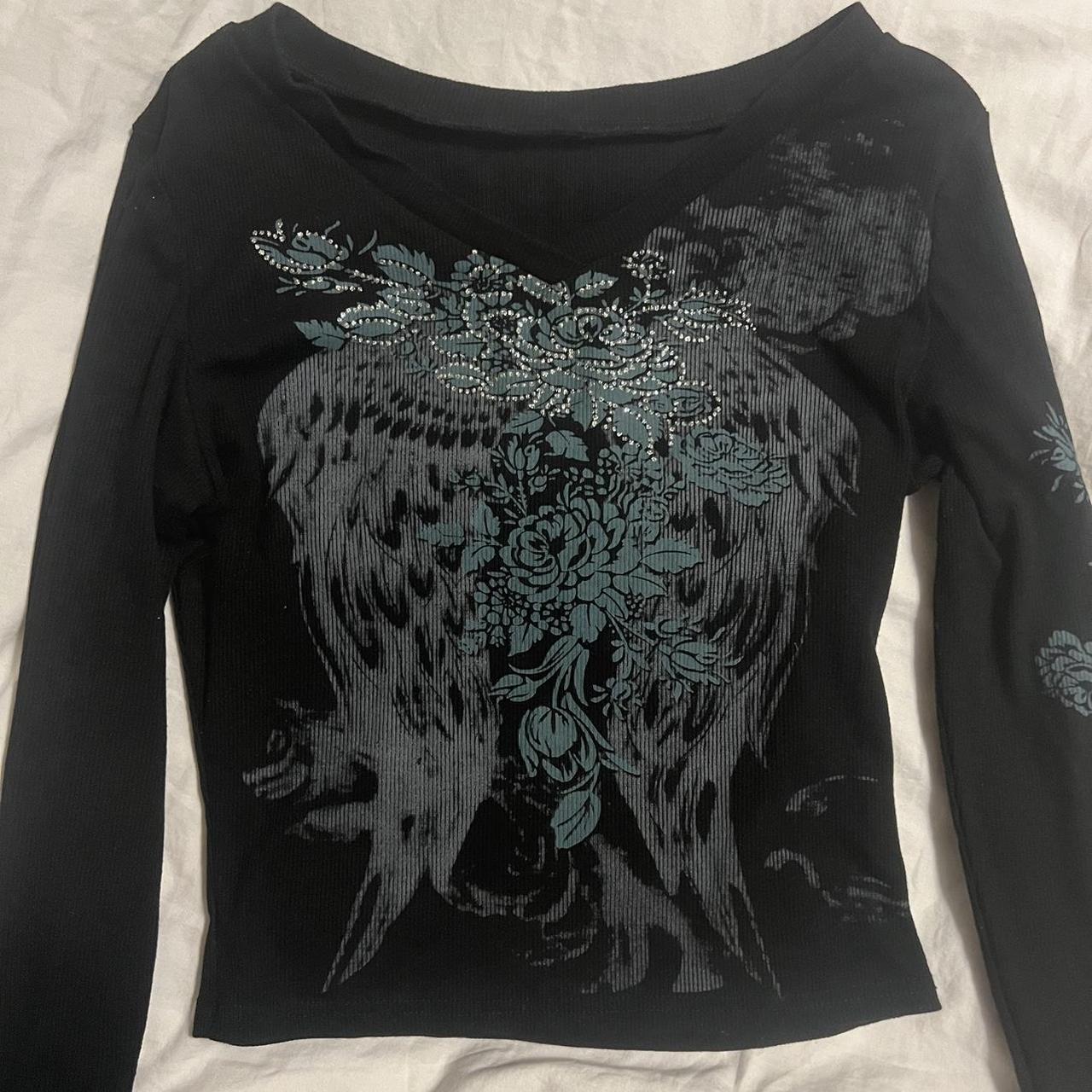 Long sleeved y2k rhinestone top Thrifted it and it... - Depop