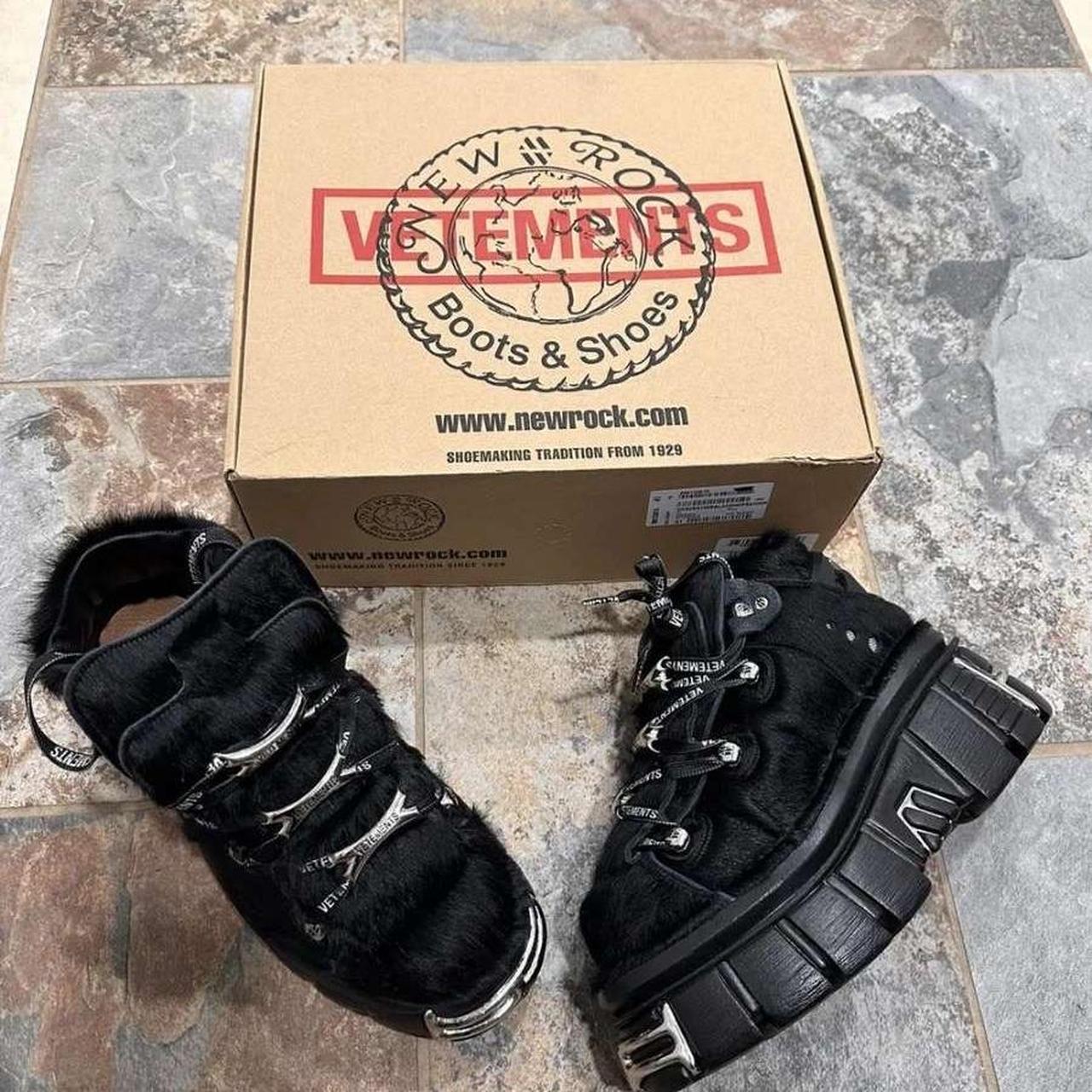 Vetements new rocks black horse hair size 41 dm for... - Depop