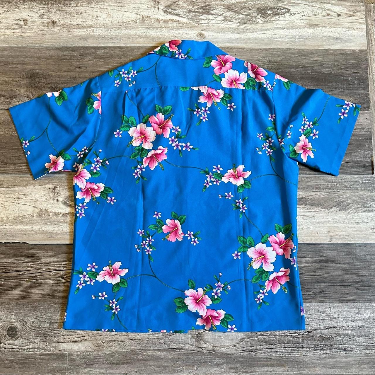 Vintage Vibrant Blue Hilo Hattie's Hawaiian Flowers... | Depop