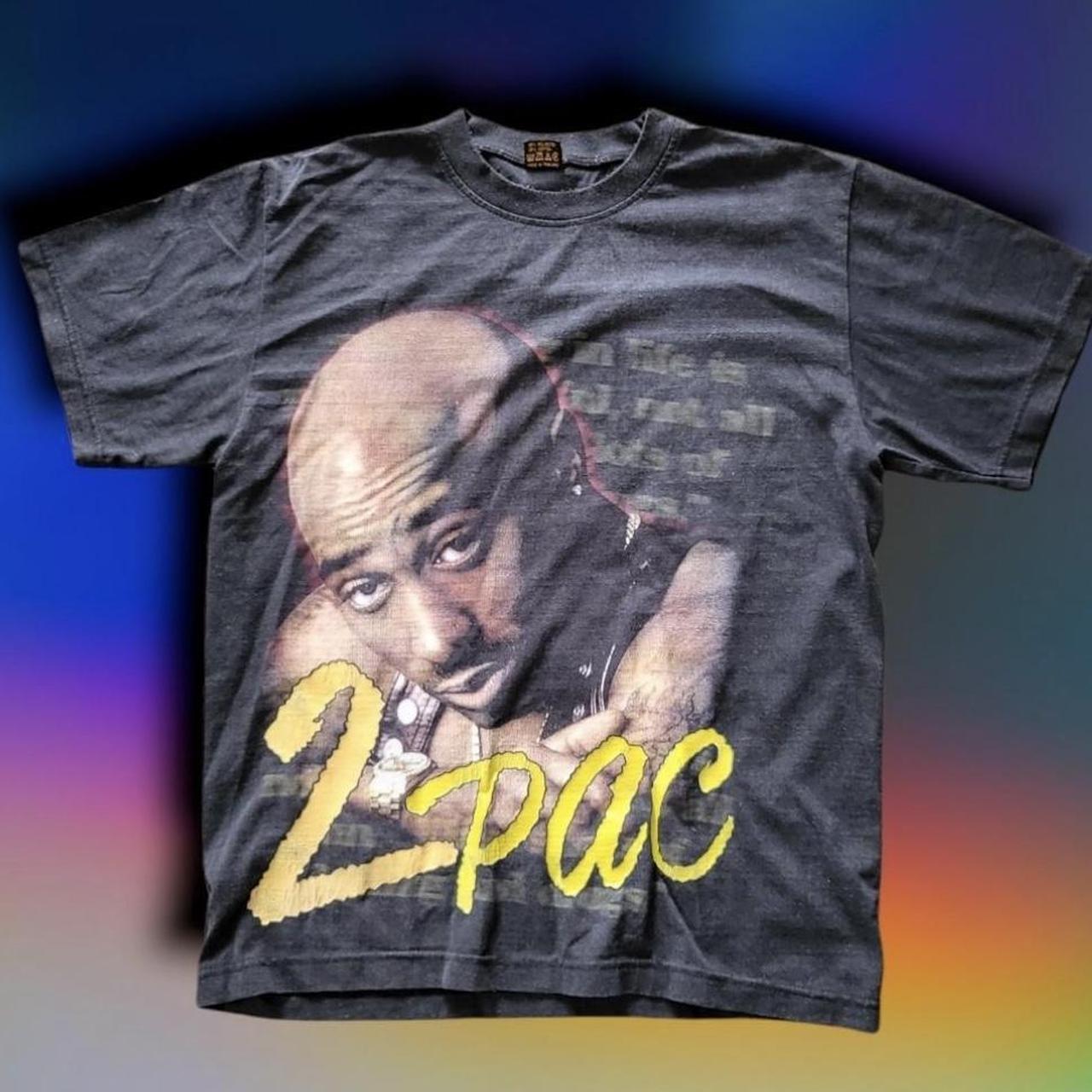 Vintage Tupac t shirt Size M - Depop