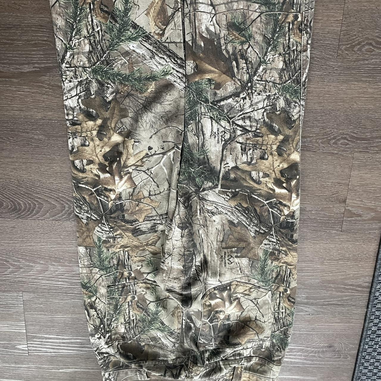 Baggy Realtree Camo Pants Size 32x30 Excellent... - Depop