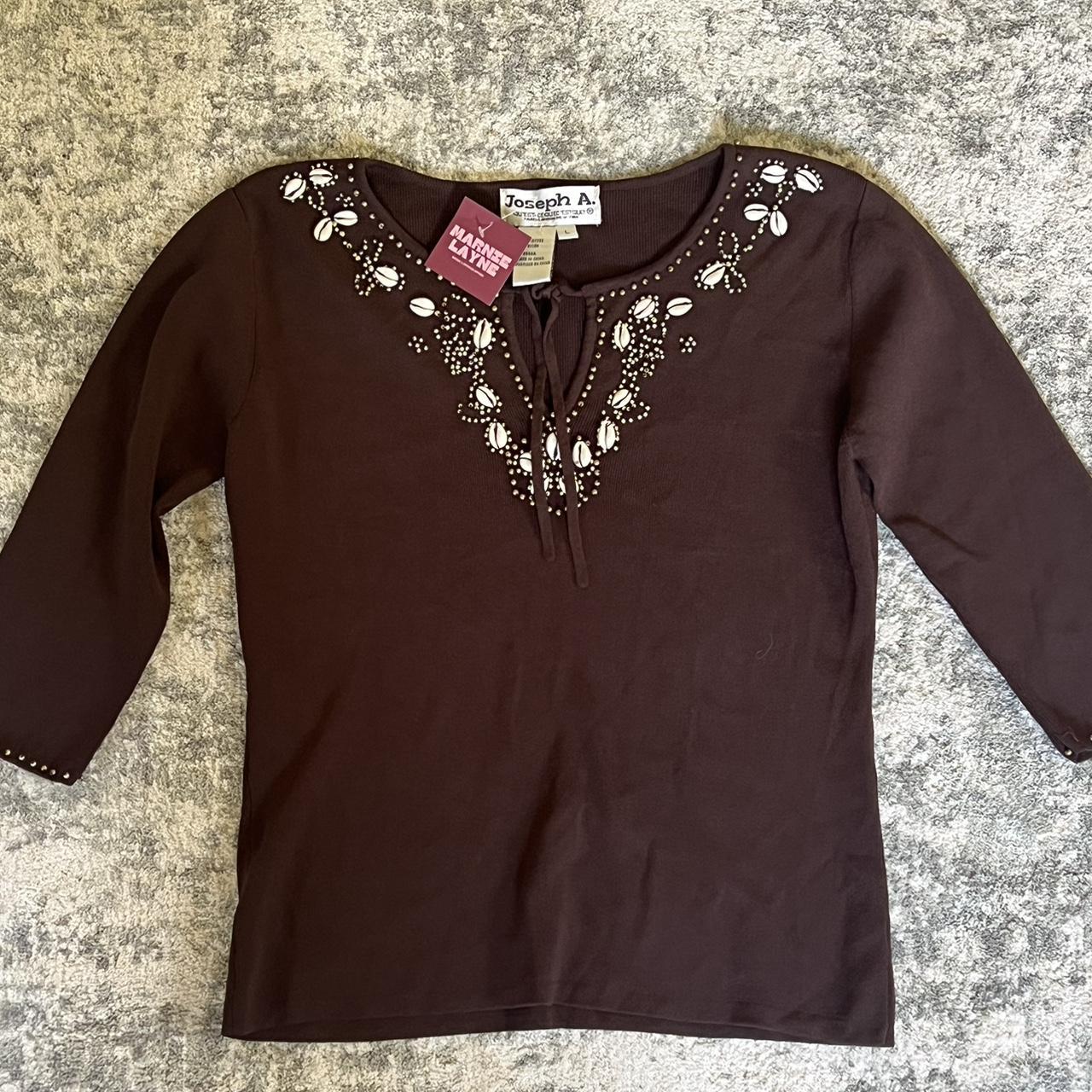 cute shell shirt with small missing beads more of a... - Depop