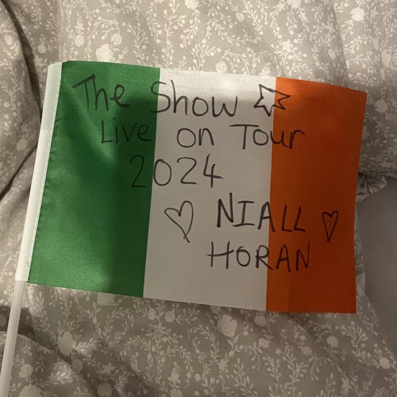 niall horan concert flag