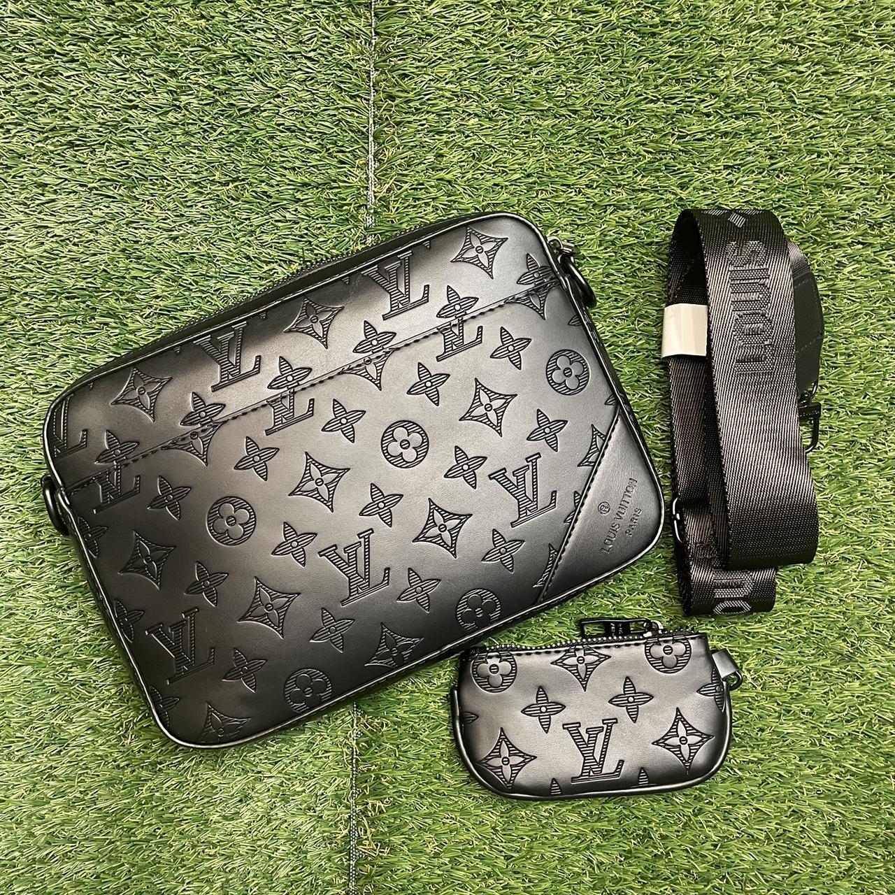 Louis Vuitton Side Bag - Depop