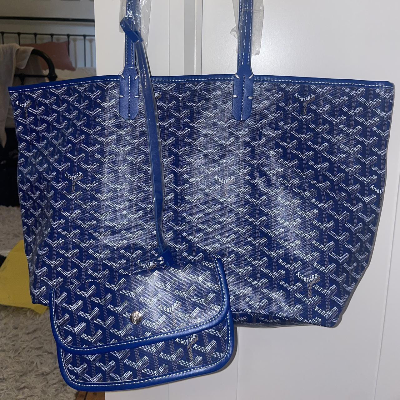 Blue printed tote bag 34x27cm Medium FREE... - Depop