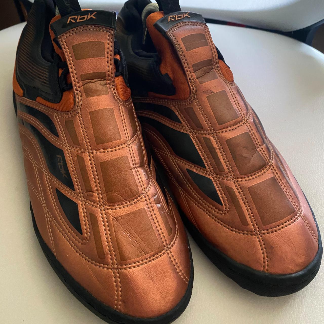 Stand out with these gold kicks Reebok US 9 27cm - Depop