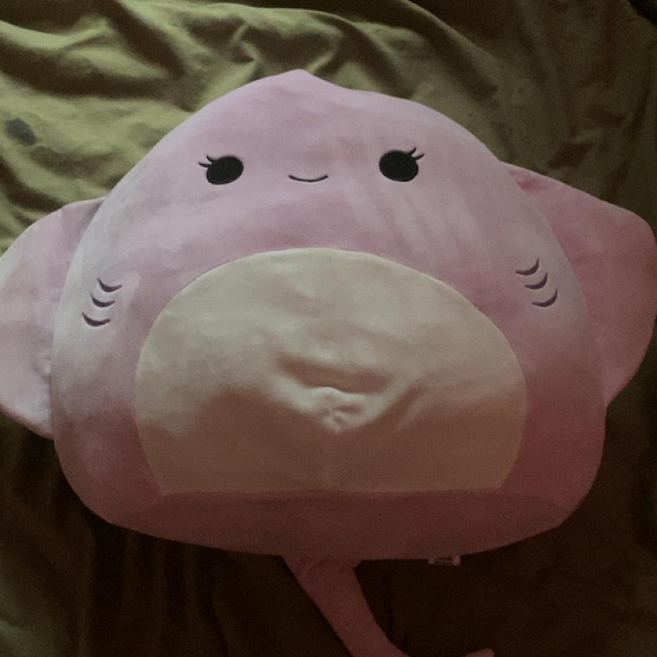 squishmallow 20" aziza stingray plushie note: some... - Depop