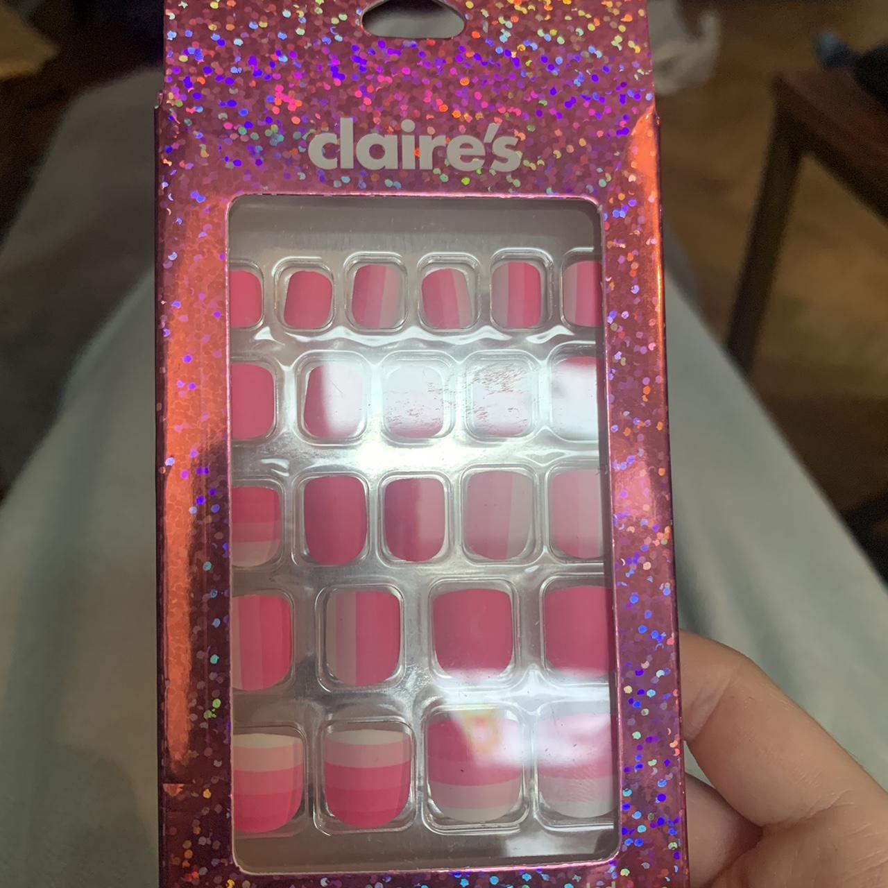 Claires Pink And White Fake Nails Claires Depop