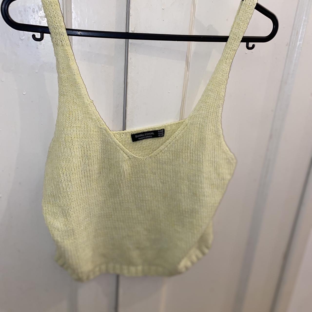 Women's Yellow and Cream Crop-top | Depop