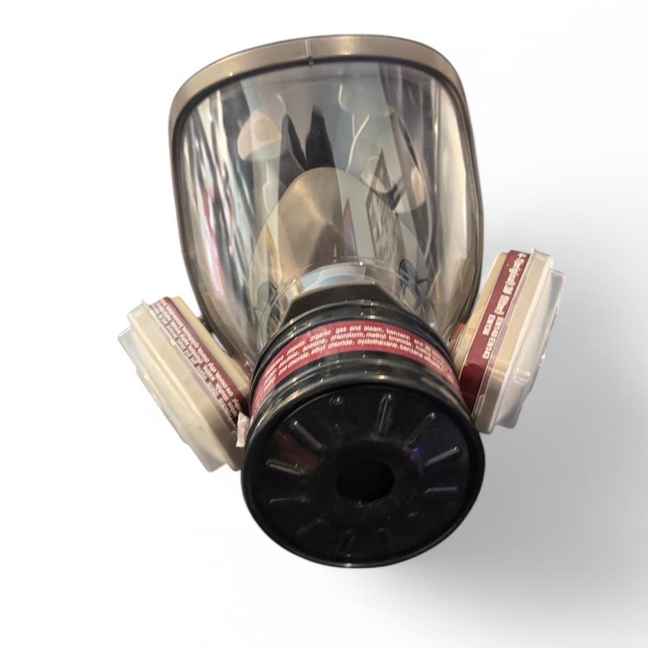 Black and grey full face gas mask perfect condition... | Depop