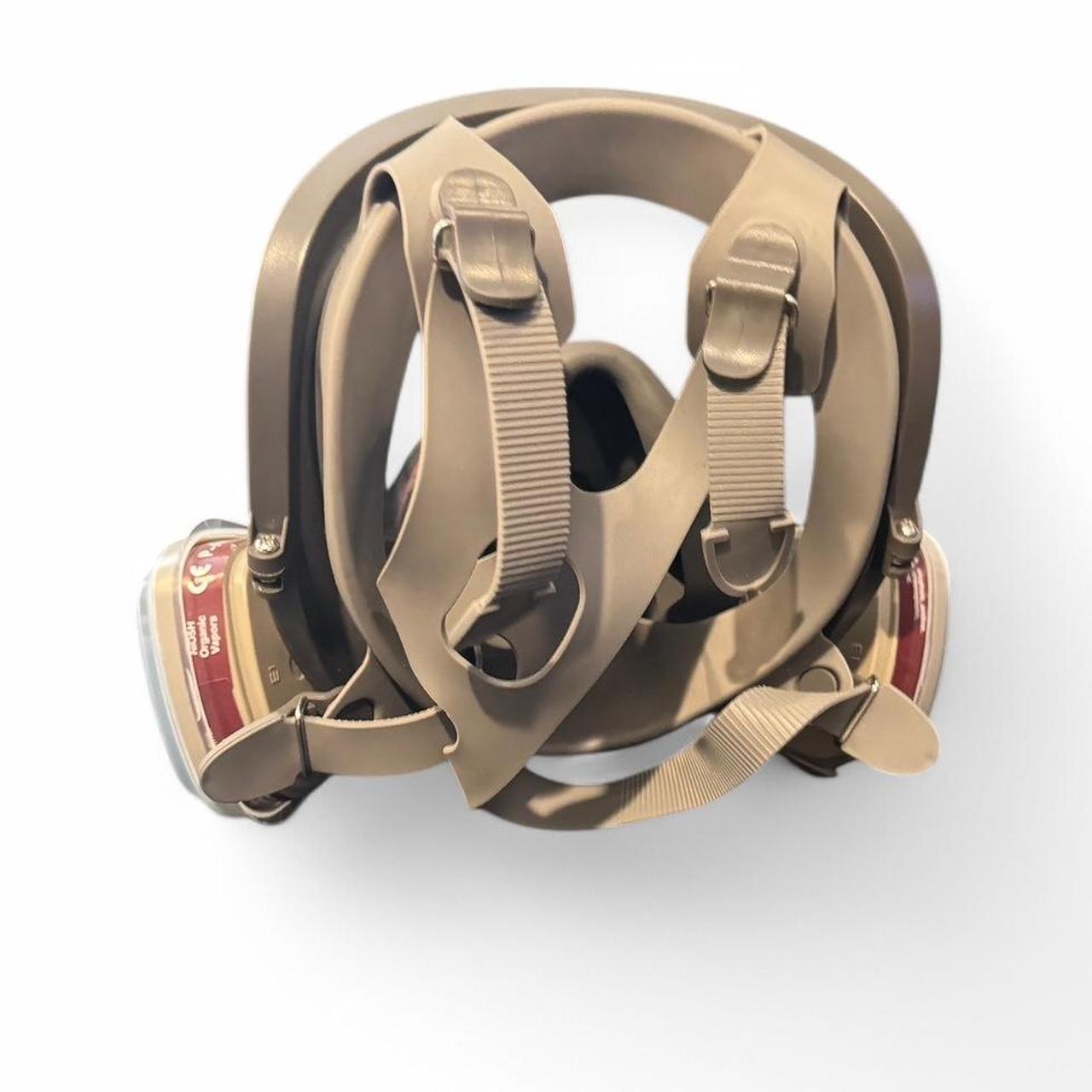 Black and grey full face gas mask perfect condition... | Depop